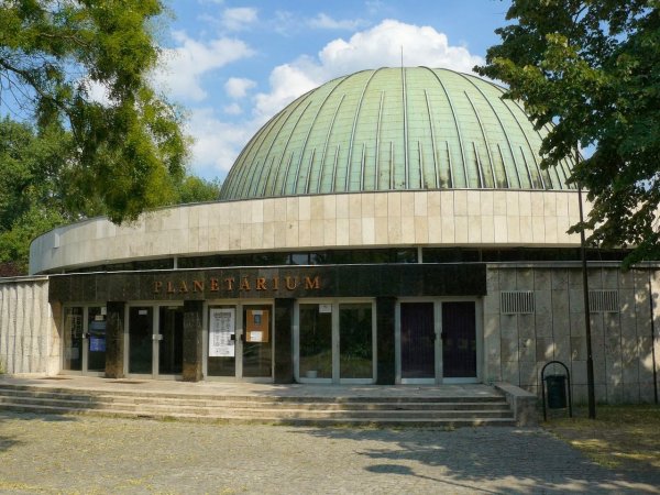 Egy hónap múlva felújítás miatt bezár a fővárosi Planetárium – Budaörsi ...